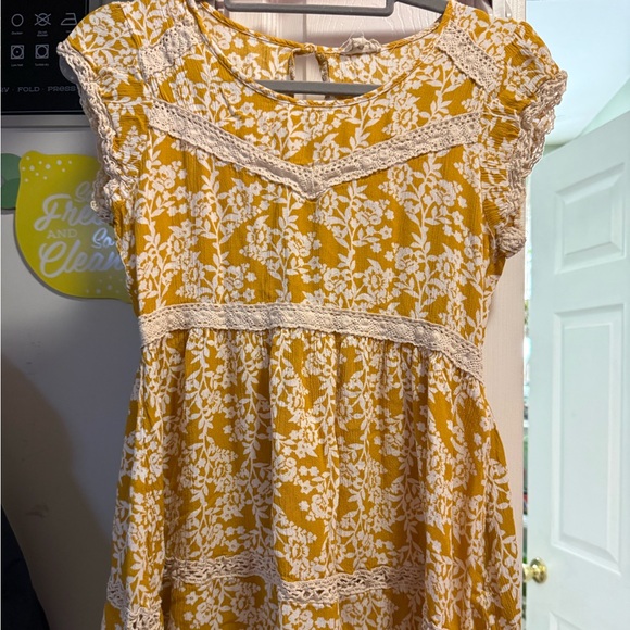 POL | Dresses | Pol Floral Yellow And Cream Dress | Poshmark